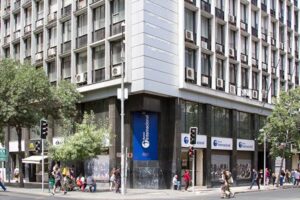 Moneda 812 – Nialem